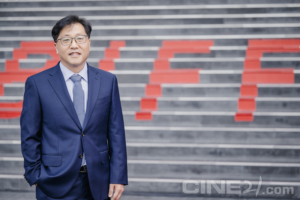 BIFF #1호 [인터뷰] 부산국제영화제 박도신 부집행위원장, 더 넓고 안정적으로 나아가기... 올해 부산영화제의 목표는